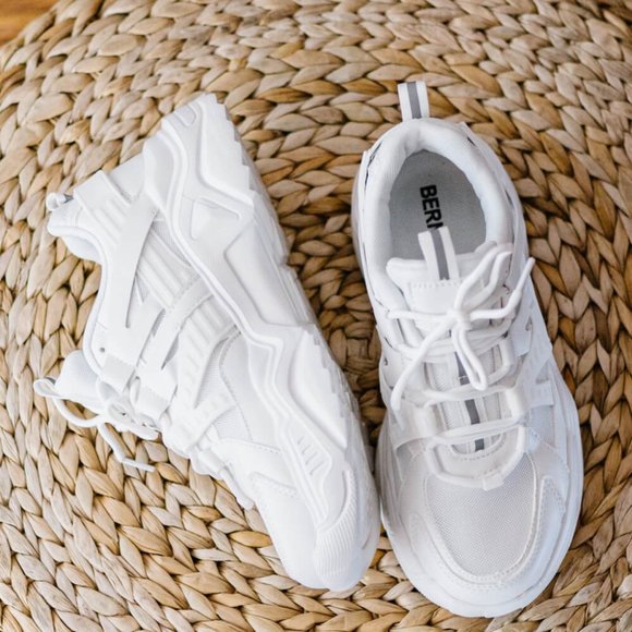 Berness | Shoes | Berness Running Late Chunky Sole Athletic Sneakers In ...